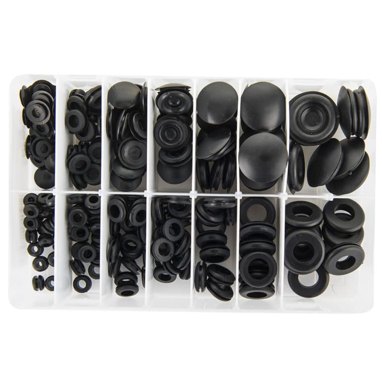 Pack of 50 Plastic Plugs 10mm
