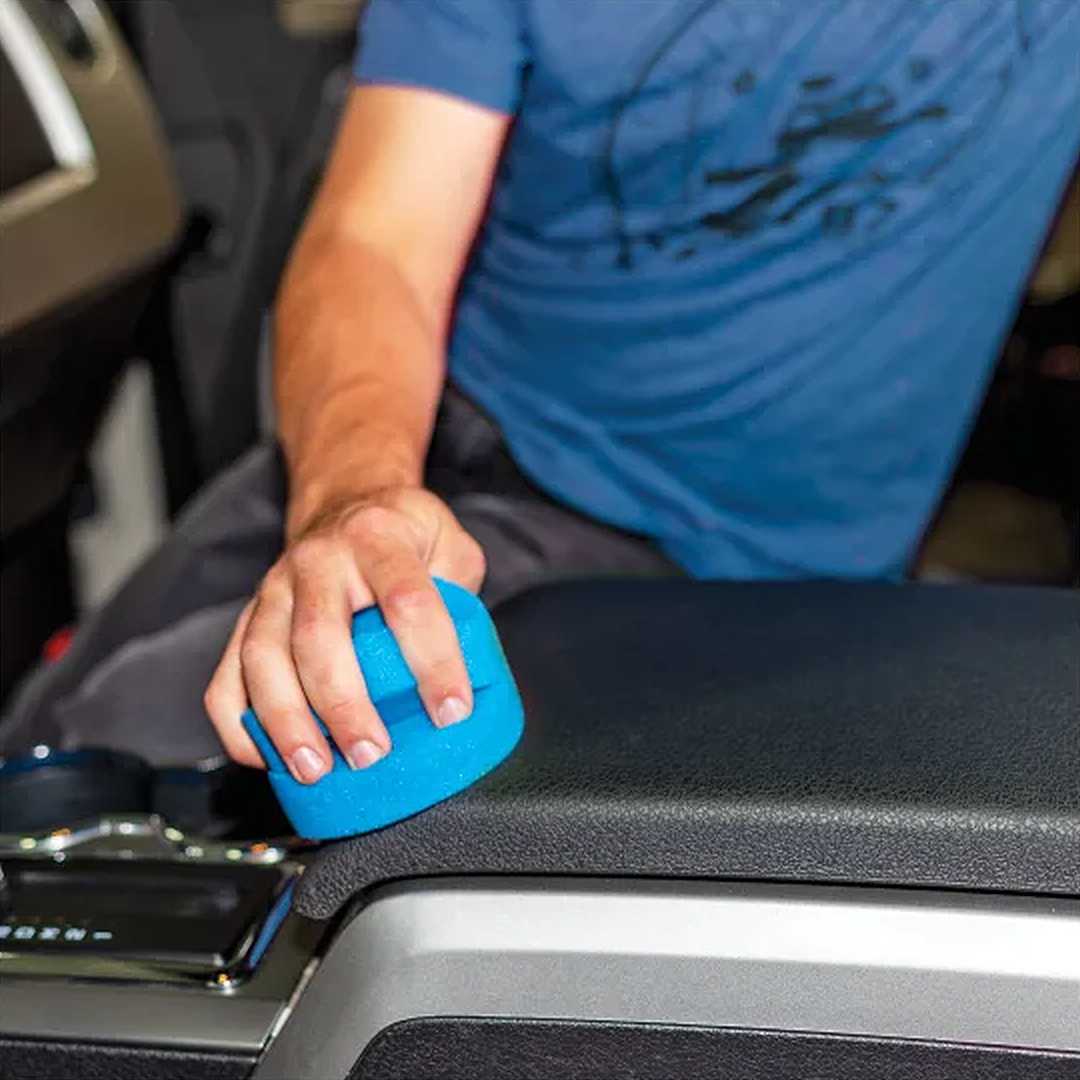 Griot's Vinyl & Rubber Dressing (650ml) - Frost Auto Restoration Techniques