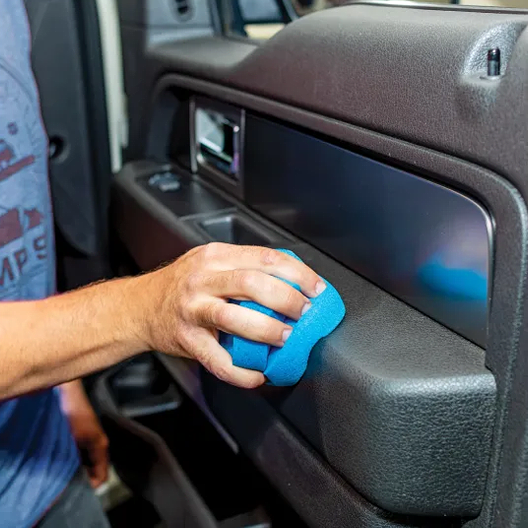 Griot's Vinyl & Rubber Dressing (650ml) - Frost Auto Restoration Techniques